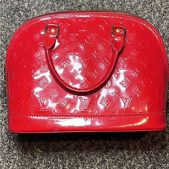 Louis Vuitton | Bags | Louis Vitton Vernis Alma Monogram Purse | Poshmark